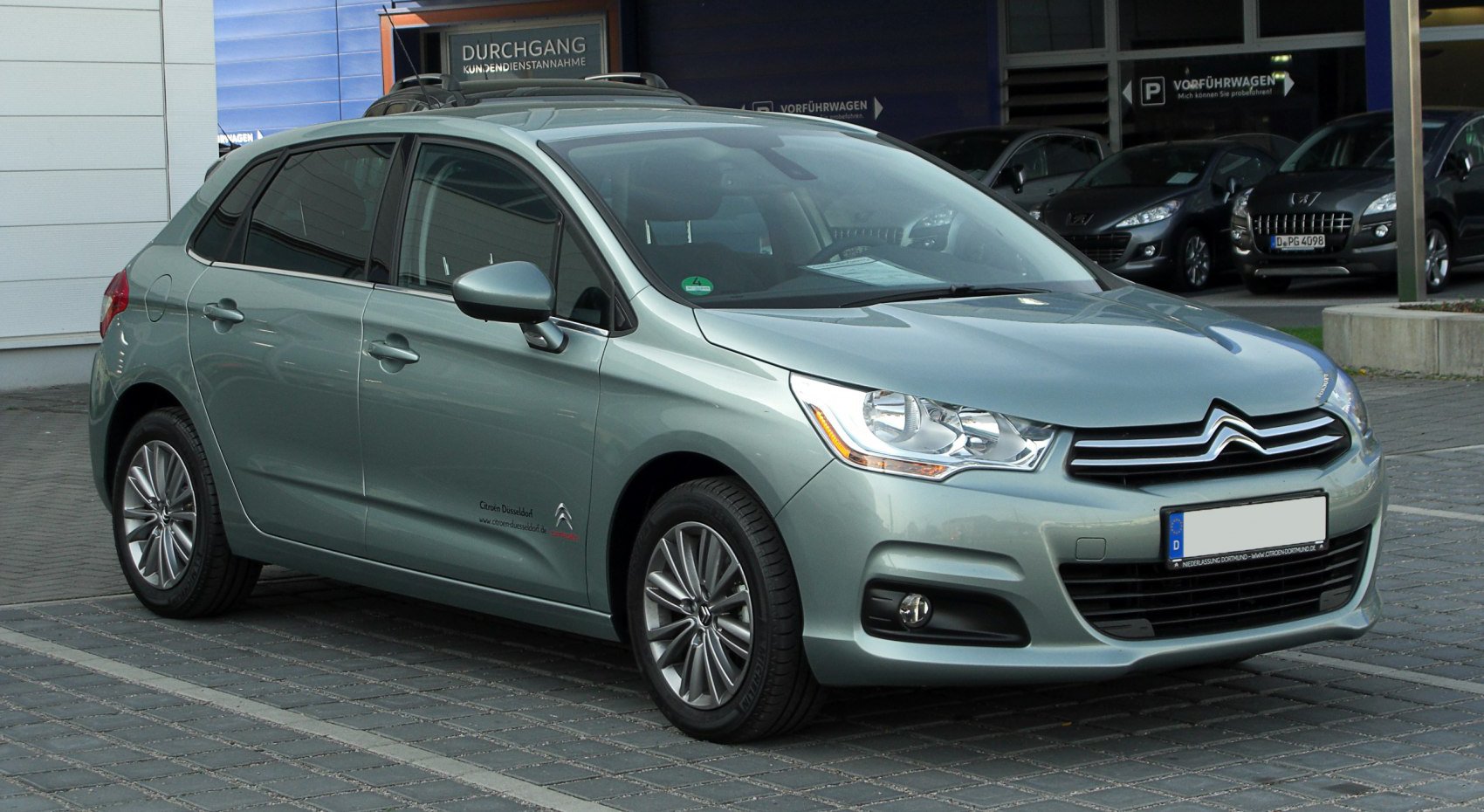 Citroen C4 технически характеристики и разход на гориво